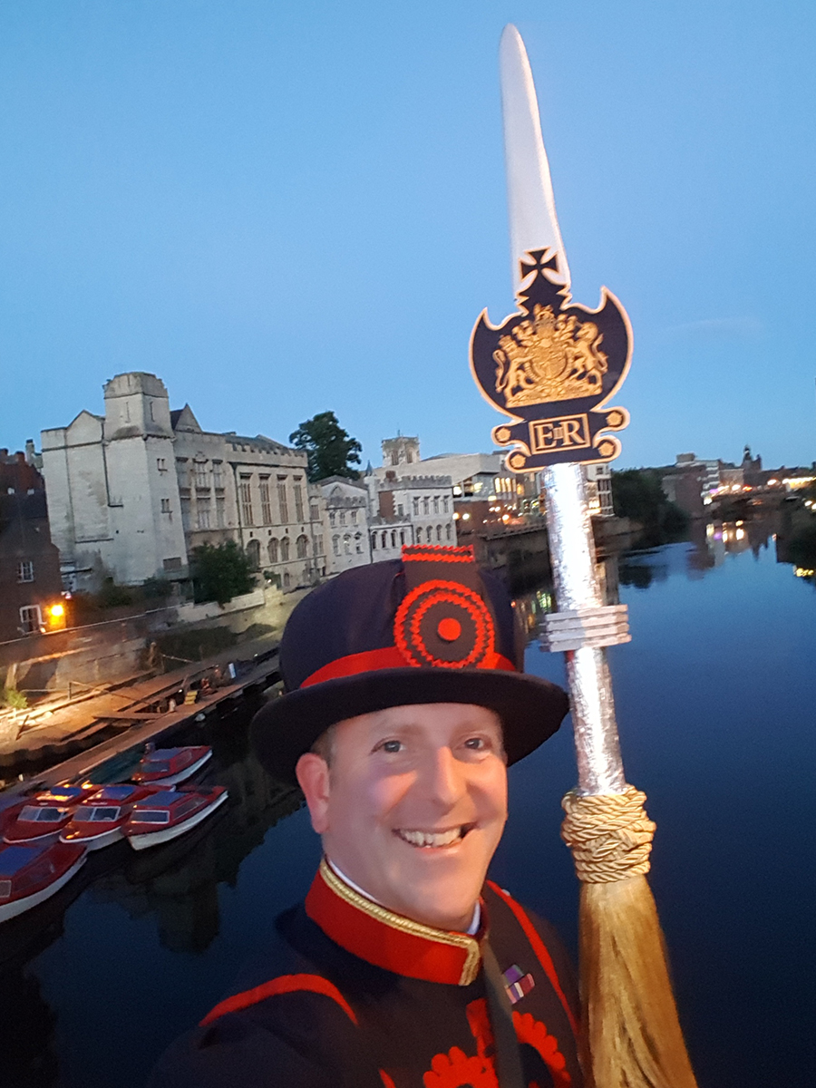 Yeoman Warder (Beefeater) – Steven Lovell